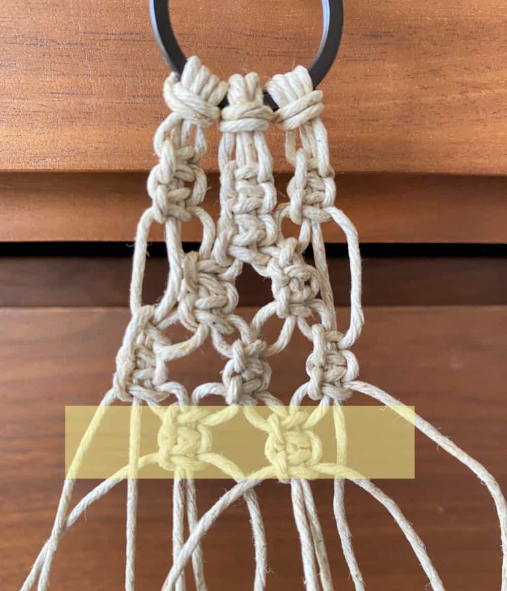 macramé necklace tutorial - My French Twist