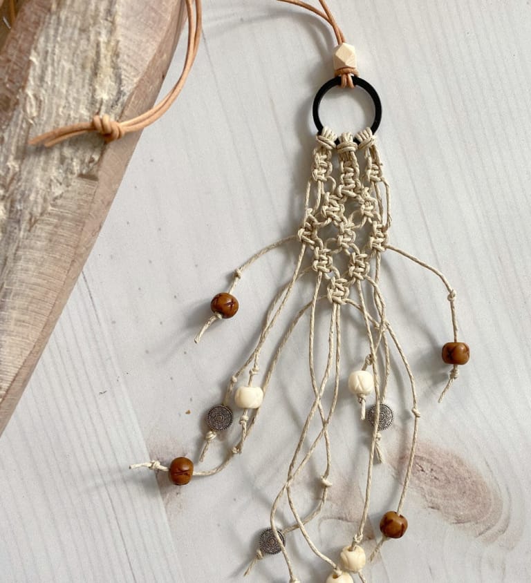 macramé necklace tutorial - My French Twist