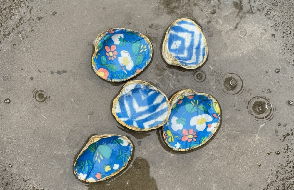 simple decoupaged sea shells - My French Twist